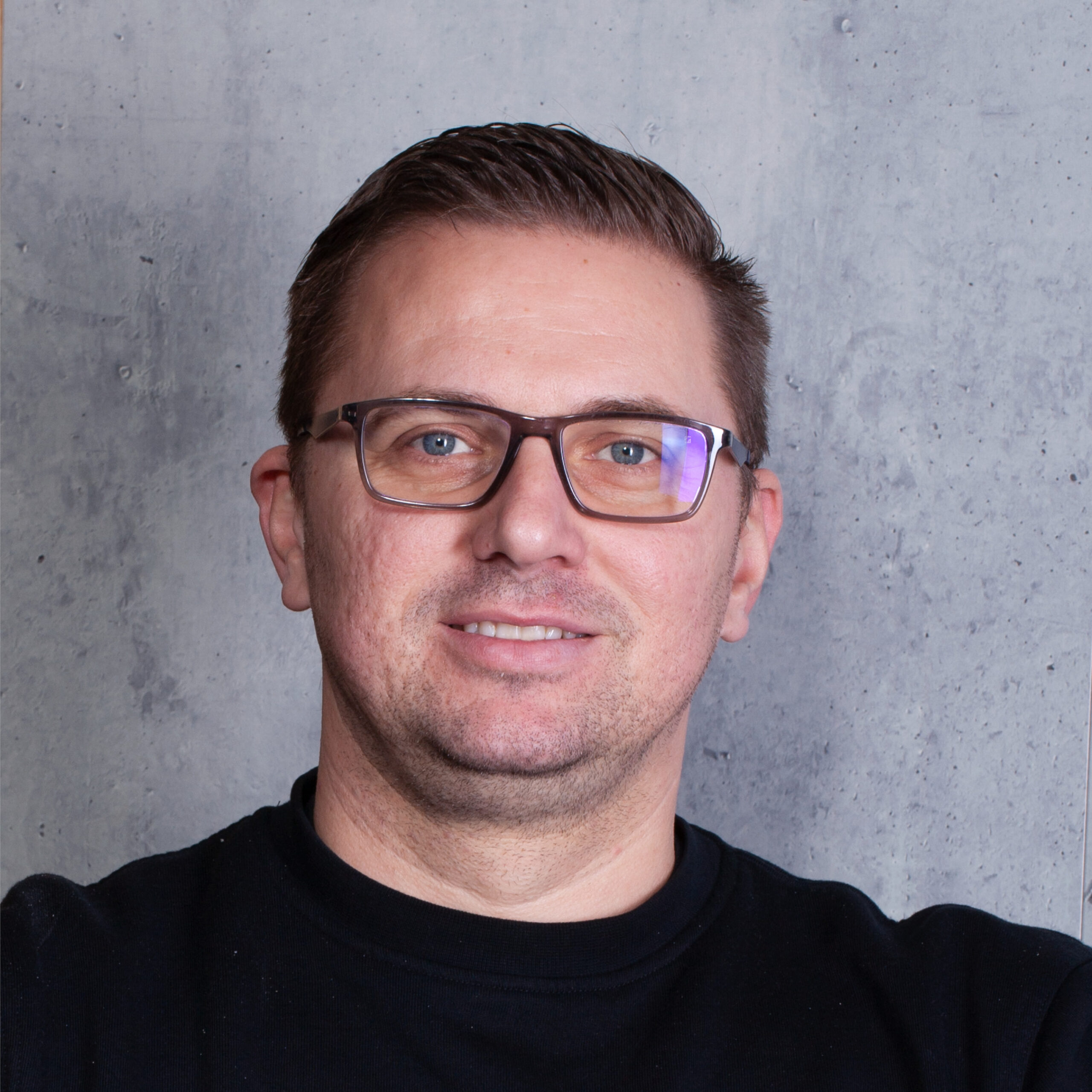 Team - ComRo Rohner AG - kompetent und motiviert